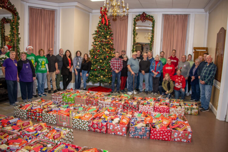 Elks package Christmas Boxes | News, Sports, Jobs - The Express